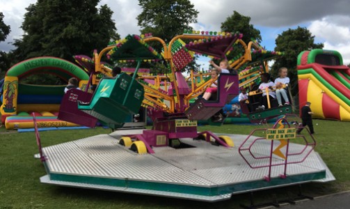 K & N Amusements - Fun Fair Rides West Midlands